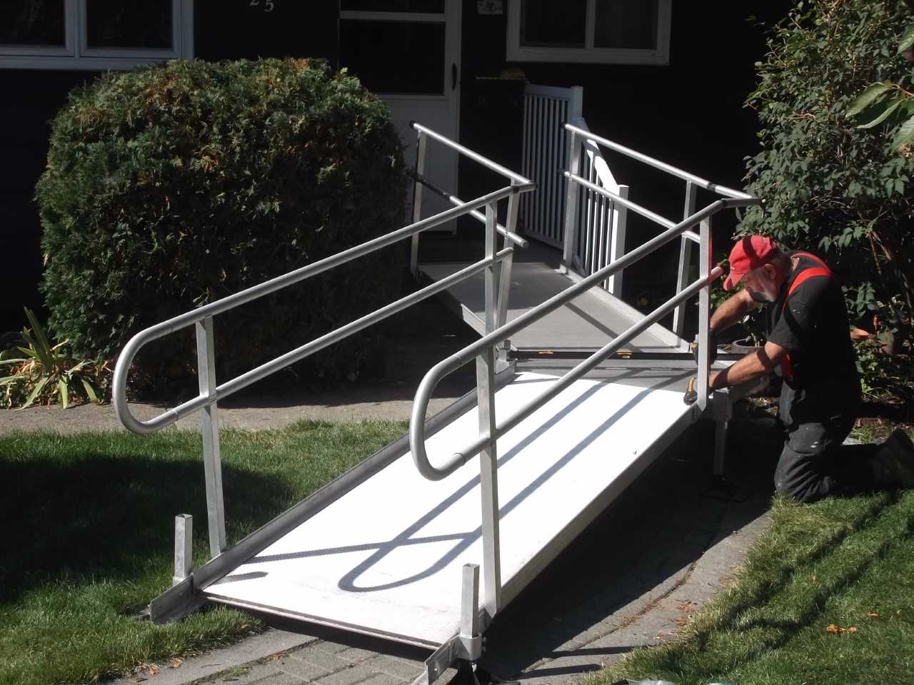 Brent installing ramp - Palouse Habitat for Humanity